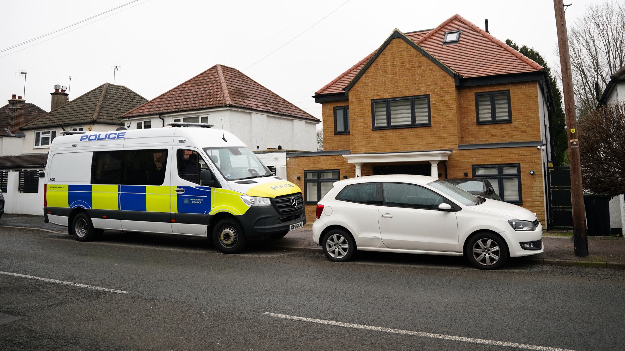 Four arrested on suspicion of spying on Jewish community for Iran, Met ...