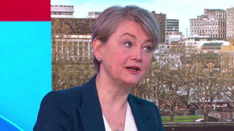 Cooper: PM is 'learning lessons' from things that 'went wrong in Iraq ...
