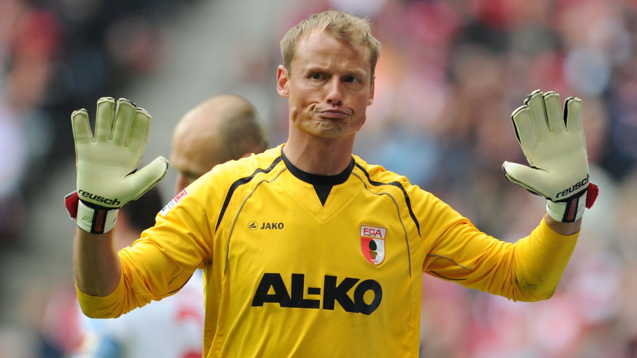 David Seaman's tribute after fellow ex-Arsenal goalie Alex Manninger's ...