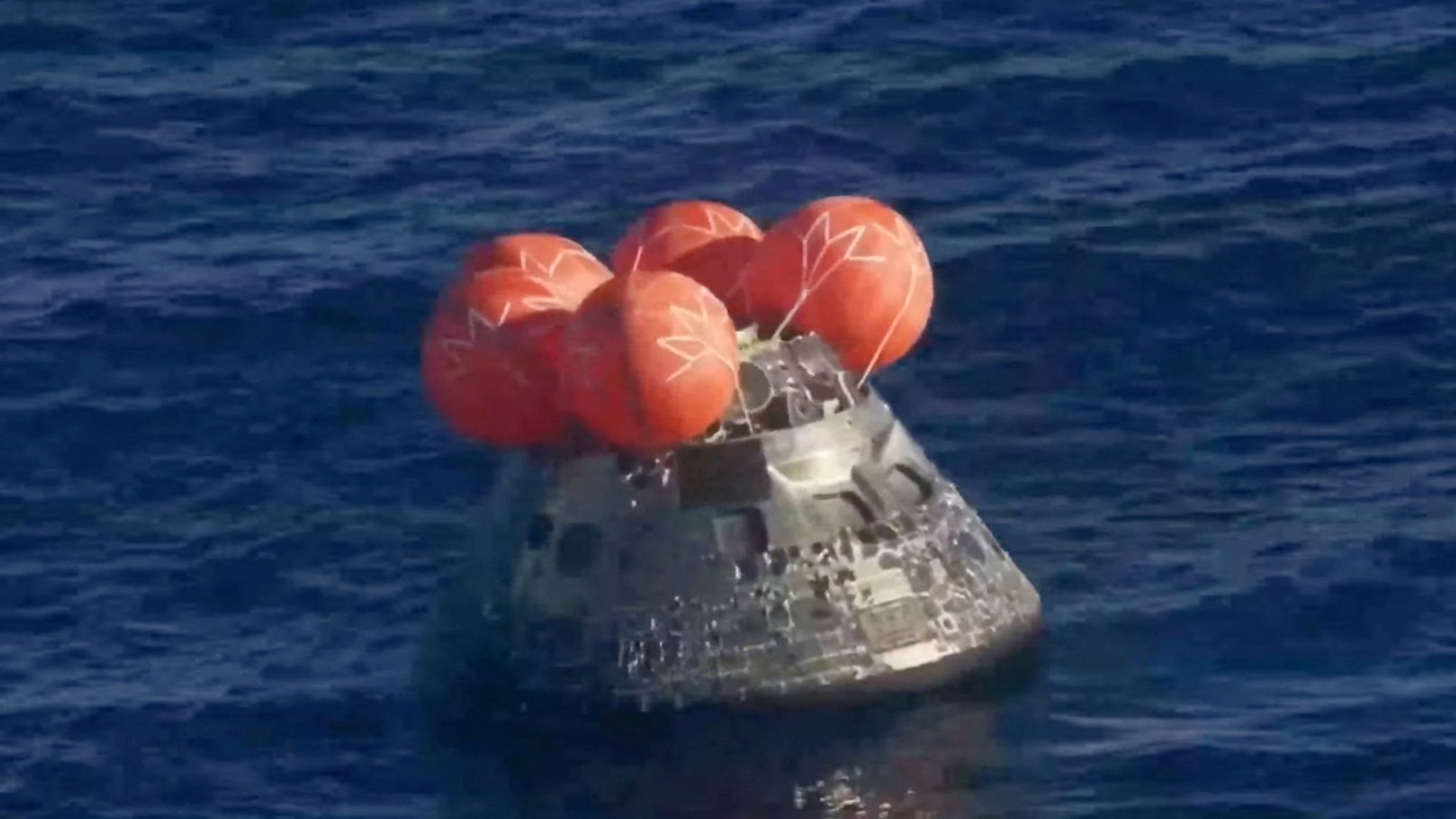 NASA's record-breaking Artemis II mission ends with Orion's 'perfect ...