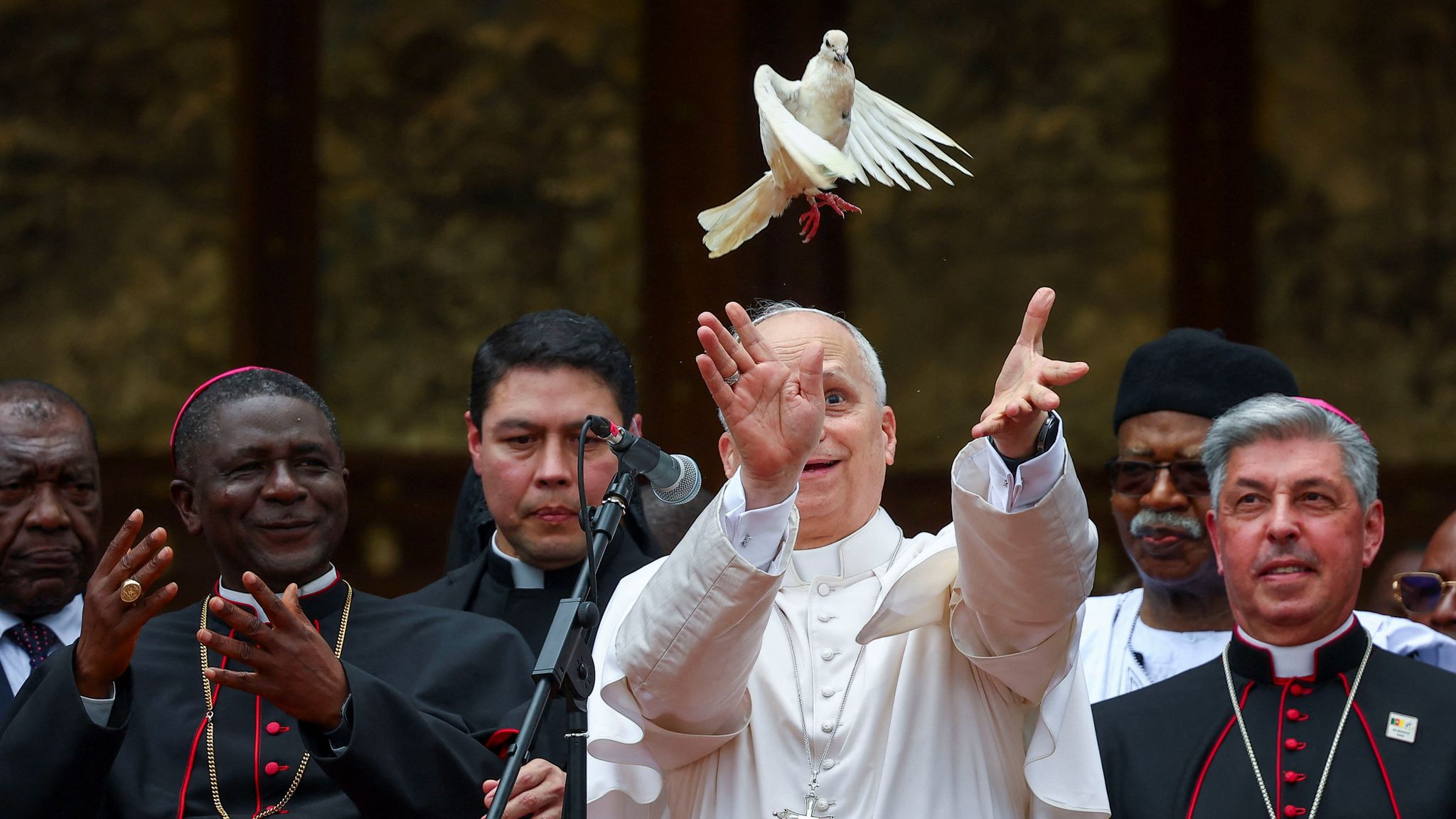 Pope follows Trump row by condemning 'tyrants' ravaging world with war ...