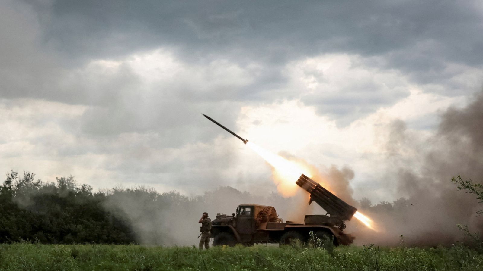 UK spy chief: Almost 500,000 Russian soldiers killed in Ukraine war ...