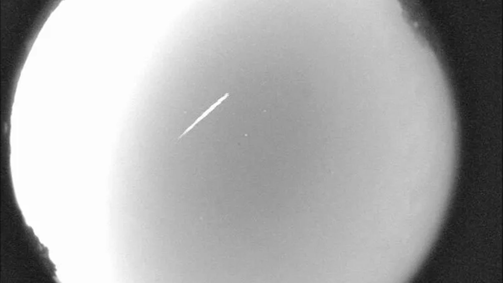 'Beautiful streaks': Eta Aquariids meteor shower to light up skies over ...