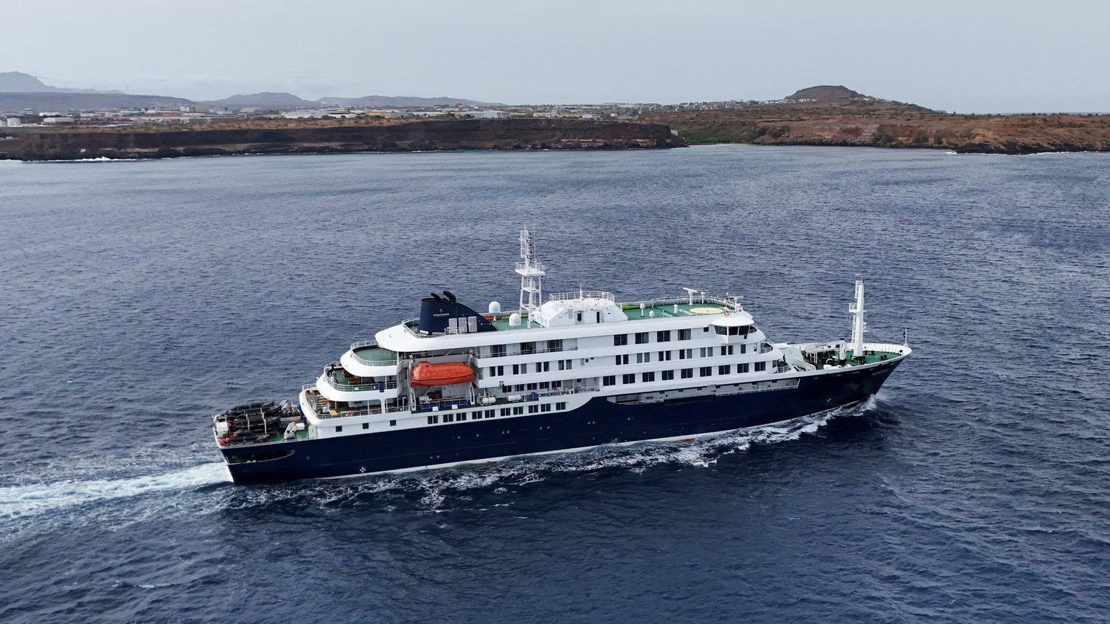 Cruise ship hantavirus latest: Boat at centre of outbreak heading to ...