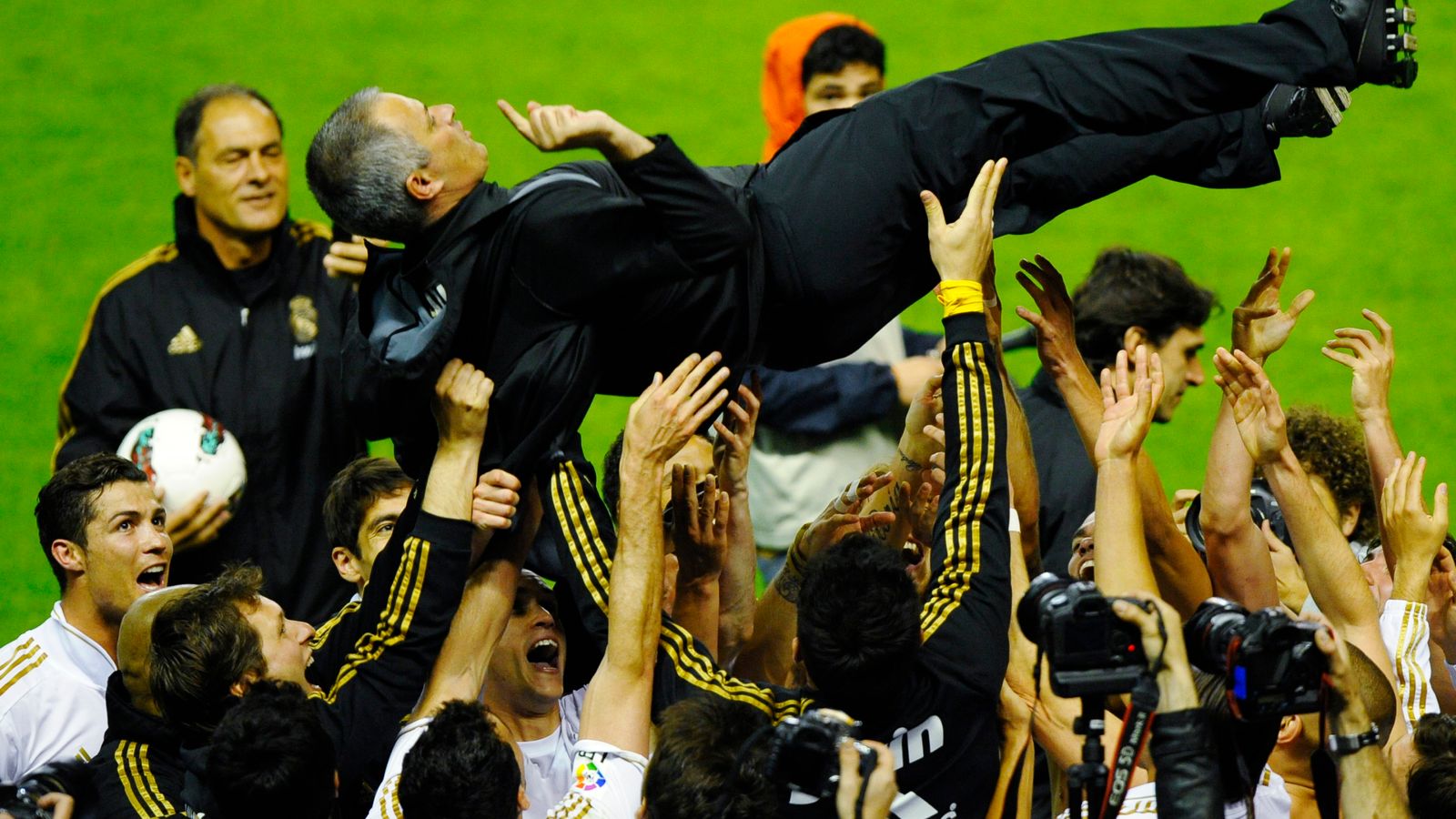 Jose Mourinho to return to Real Madrid | World News | Sky News