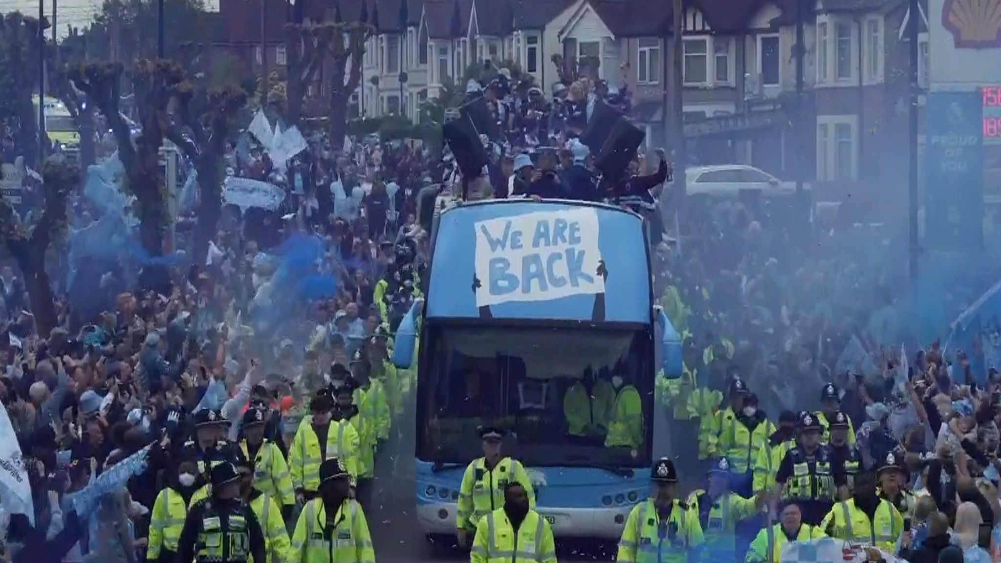 Thousands of fans cheer Coventry City's open-top bus parade after ...