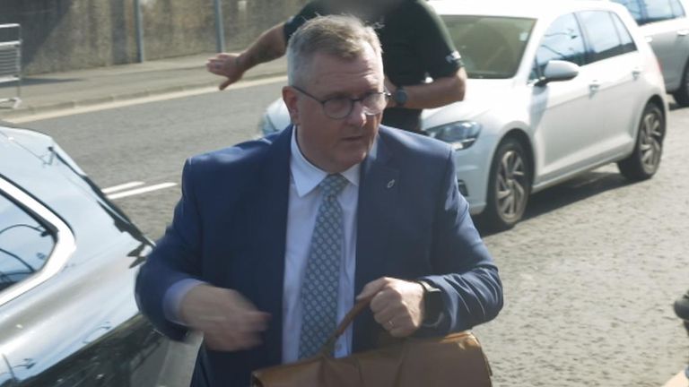 Former DUP leader Sir Jeffrey Donaldson arrives at court | UK News ...