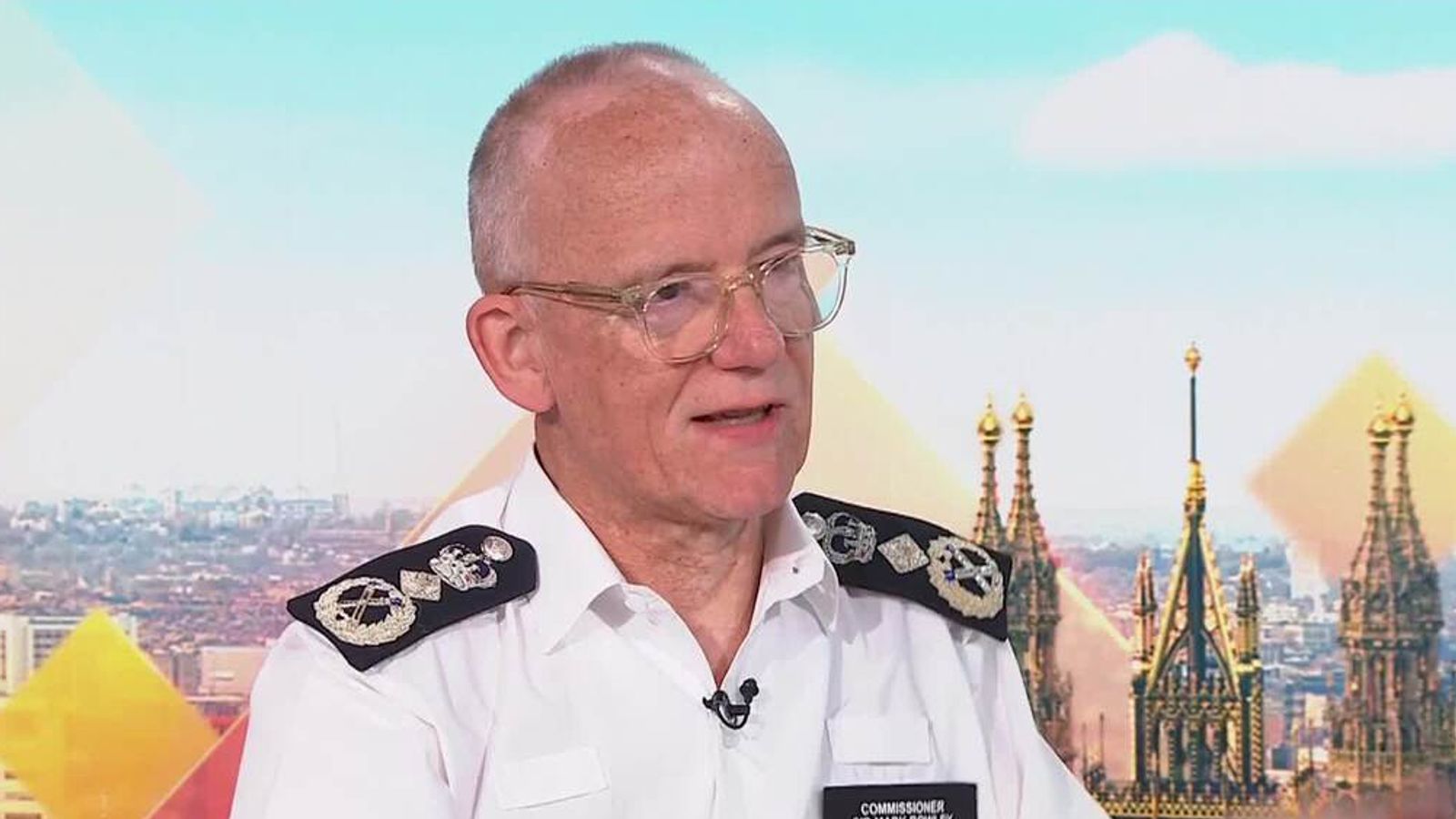 Police push tech firms to make stolen phones unusable for thieves | UK ...