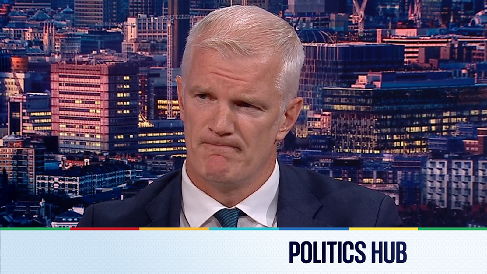 Politics latest: Armed forces minister Al Carns resigns after ...