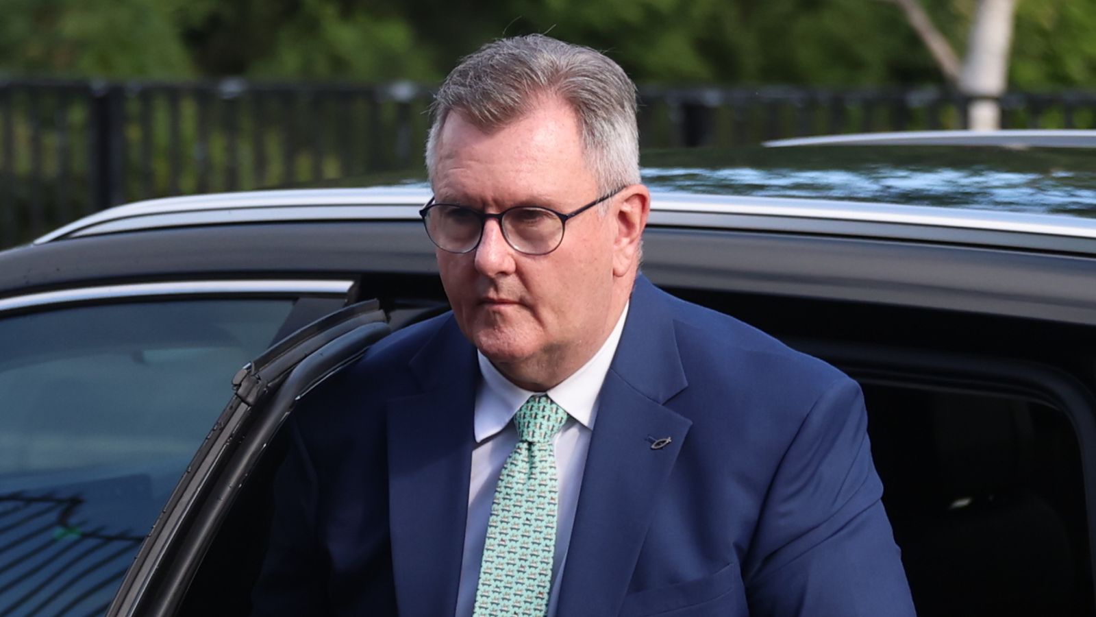 Sir Jeffrey Donaldson denies apology to alleged victim was about abuse ...