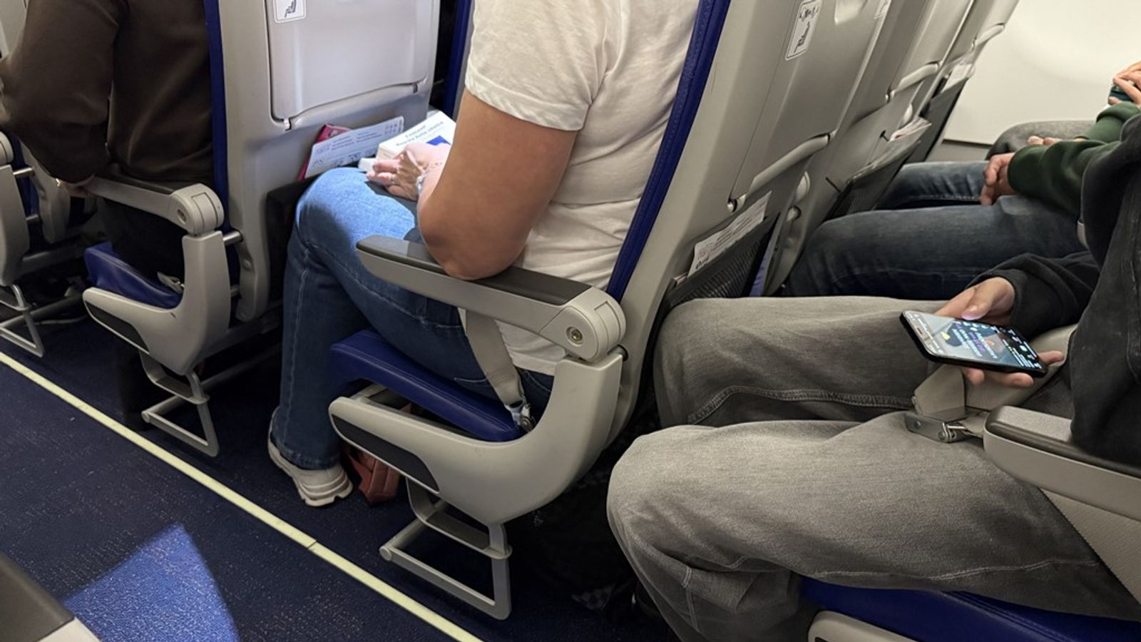 Best time to book, packing tricks and cheaper flights: How you can save ...