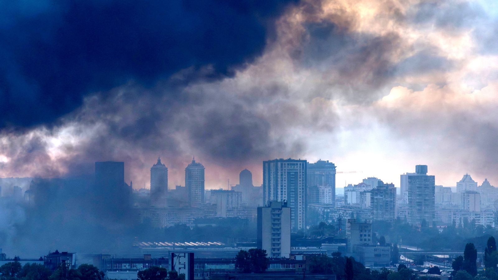 Ukraine war latest: Russia claims US-made missile hit Kyiv monastery ...