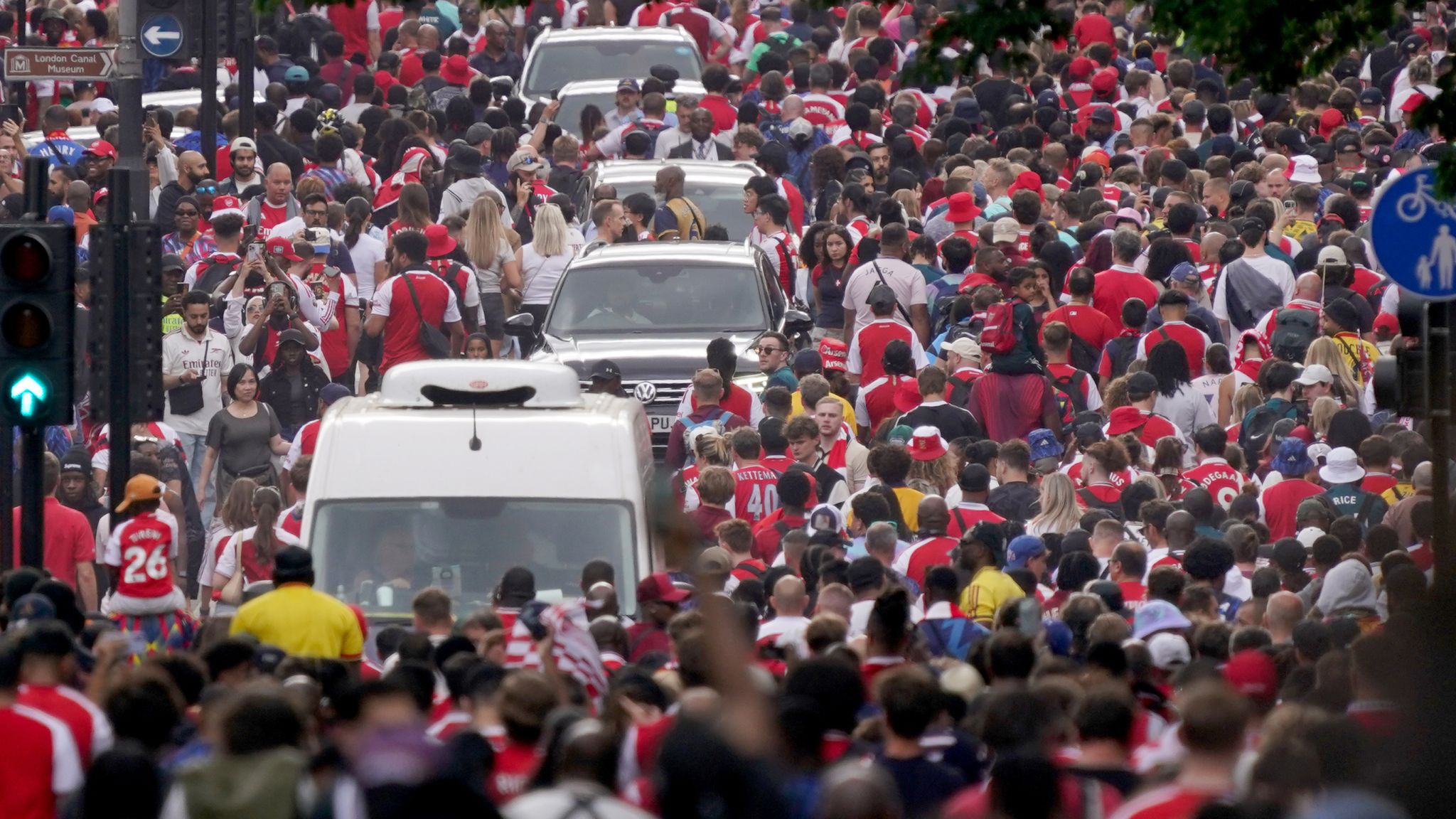 Police investigating six stabbings after Arsenal parade | UK News | Sky ...