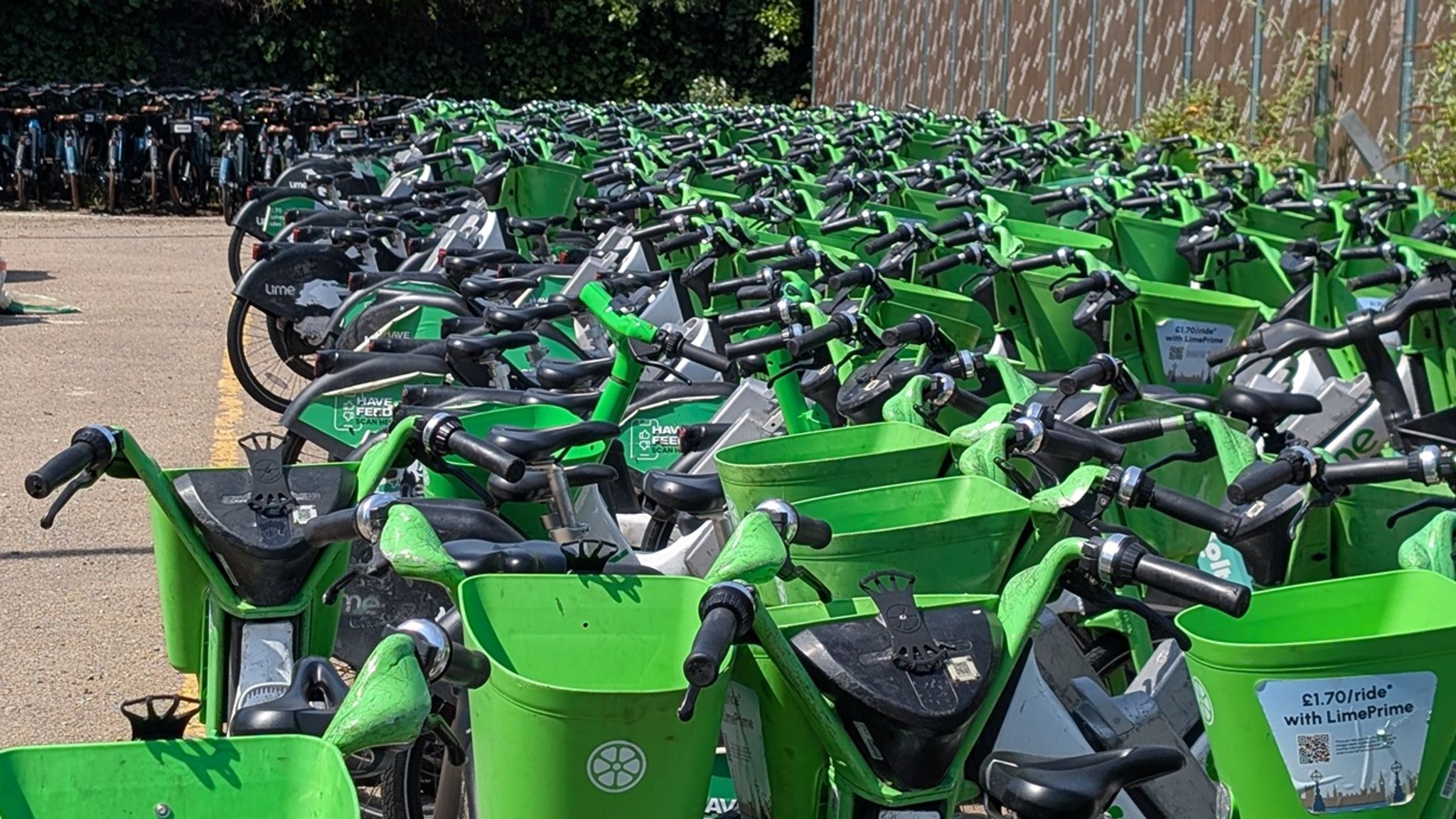 London council confiscates more than 2,500 rental e-bikes in crackdown ...