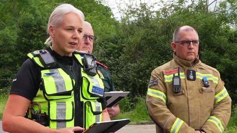 Nine in critical condition after Bedford train crash kills driver | UK ...