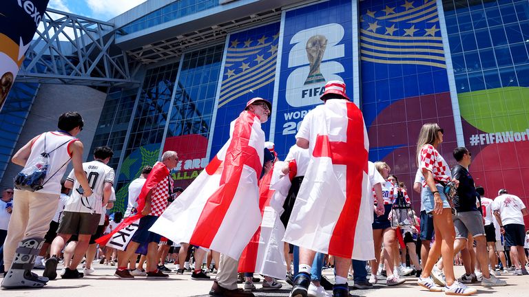 Watch England fans flock to Dallas for opening game against Croatia ...