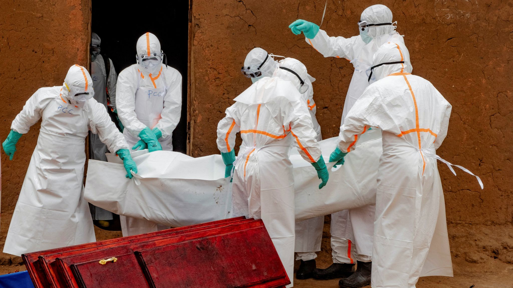 More Than 2 500 Dead In Dr Congo Un Says As Ebola Spreading To Area